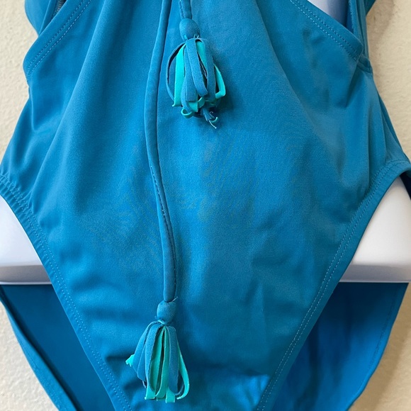 Robin Piccone | Swim | Vintage Robin Piccone One Piece Cutout Open Back ...